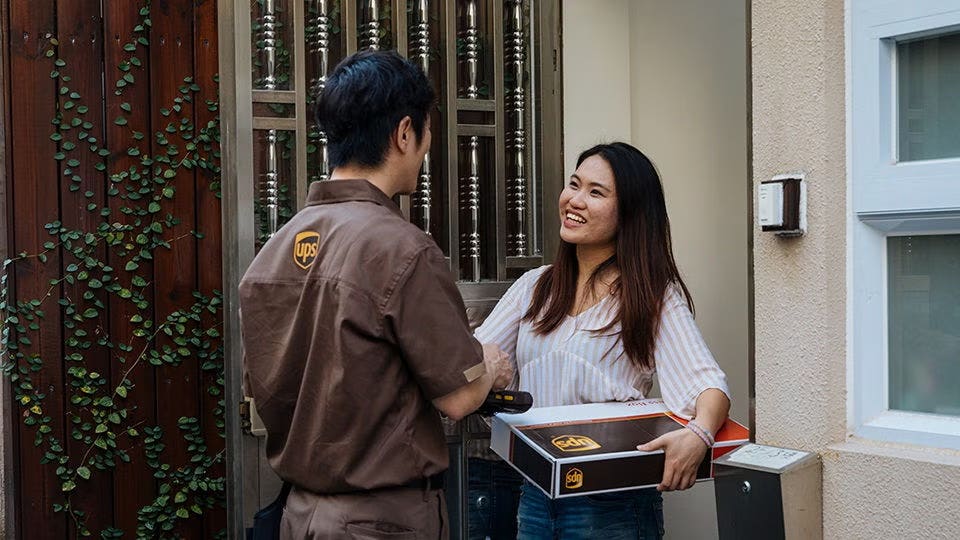 Global Shipping and Logistics Services | UPS - Japan